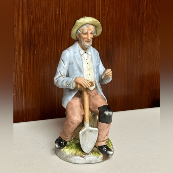 Homco | Accents | Home Interiors Porcelain Old Man Figurine Holding ...
